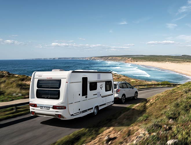 Tipologie di camper: van, mansardato, motorhome, caravan. Quali ...